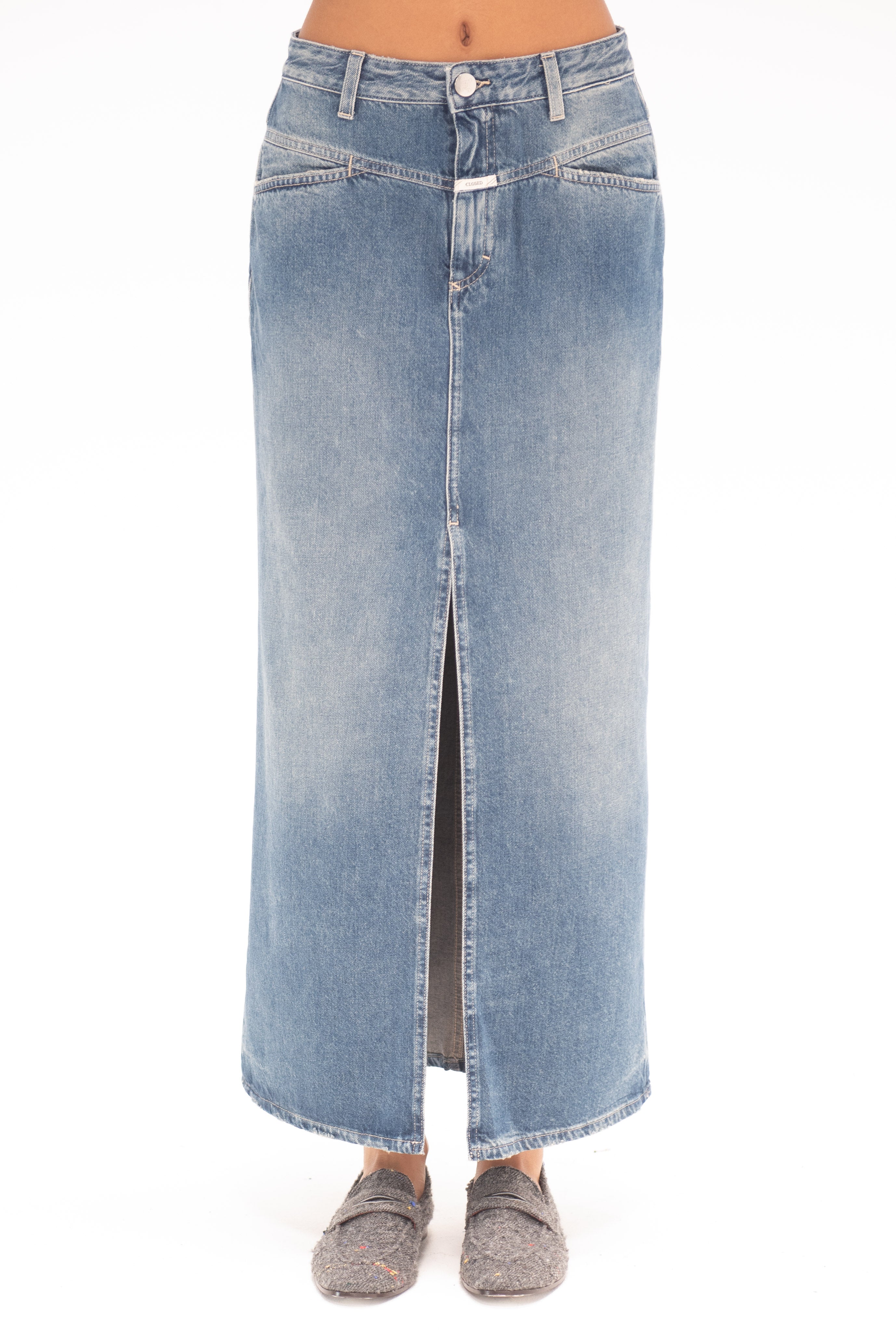 Skirts – Kick Pleat