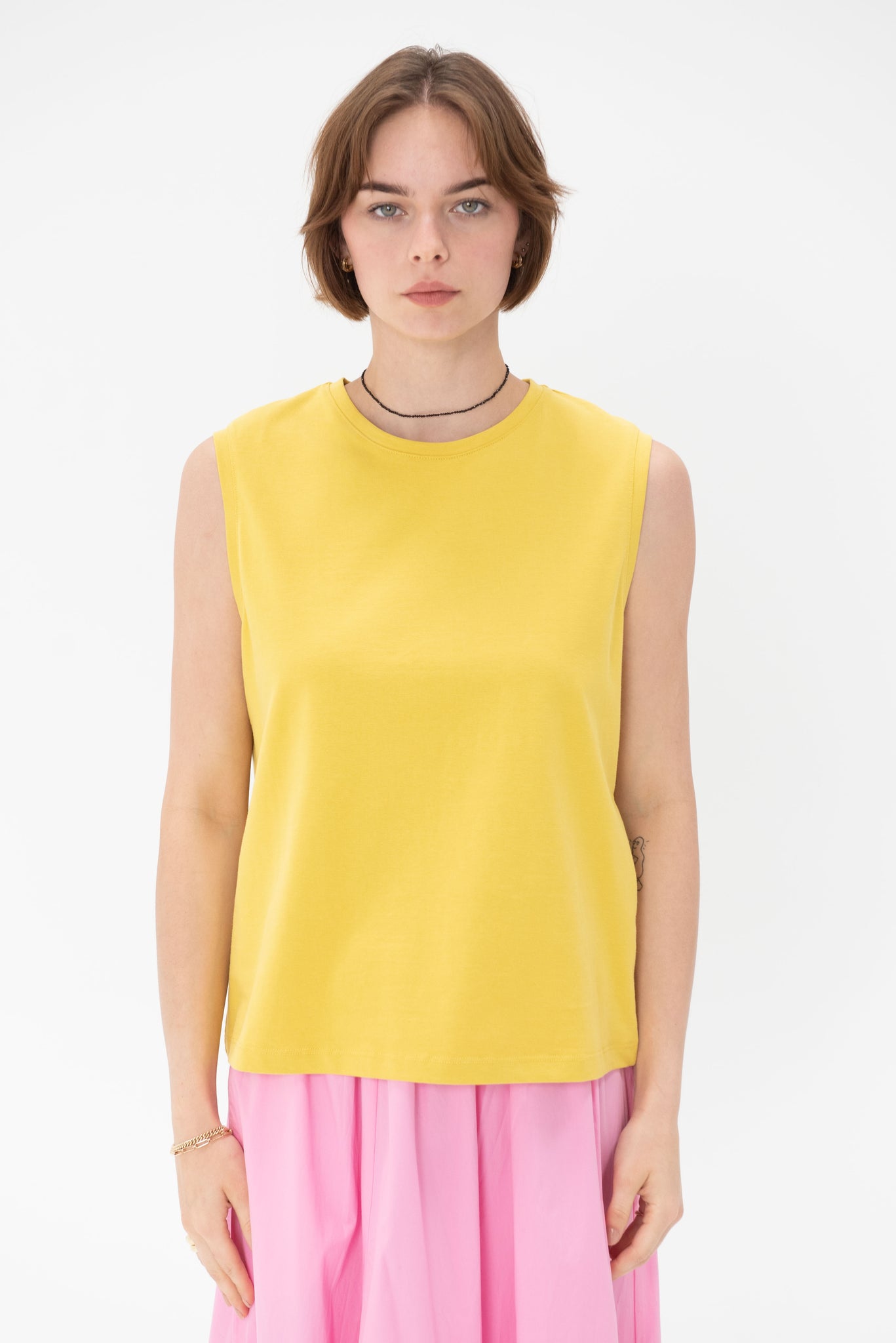 KOW TOW – Kick Pleat