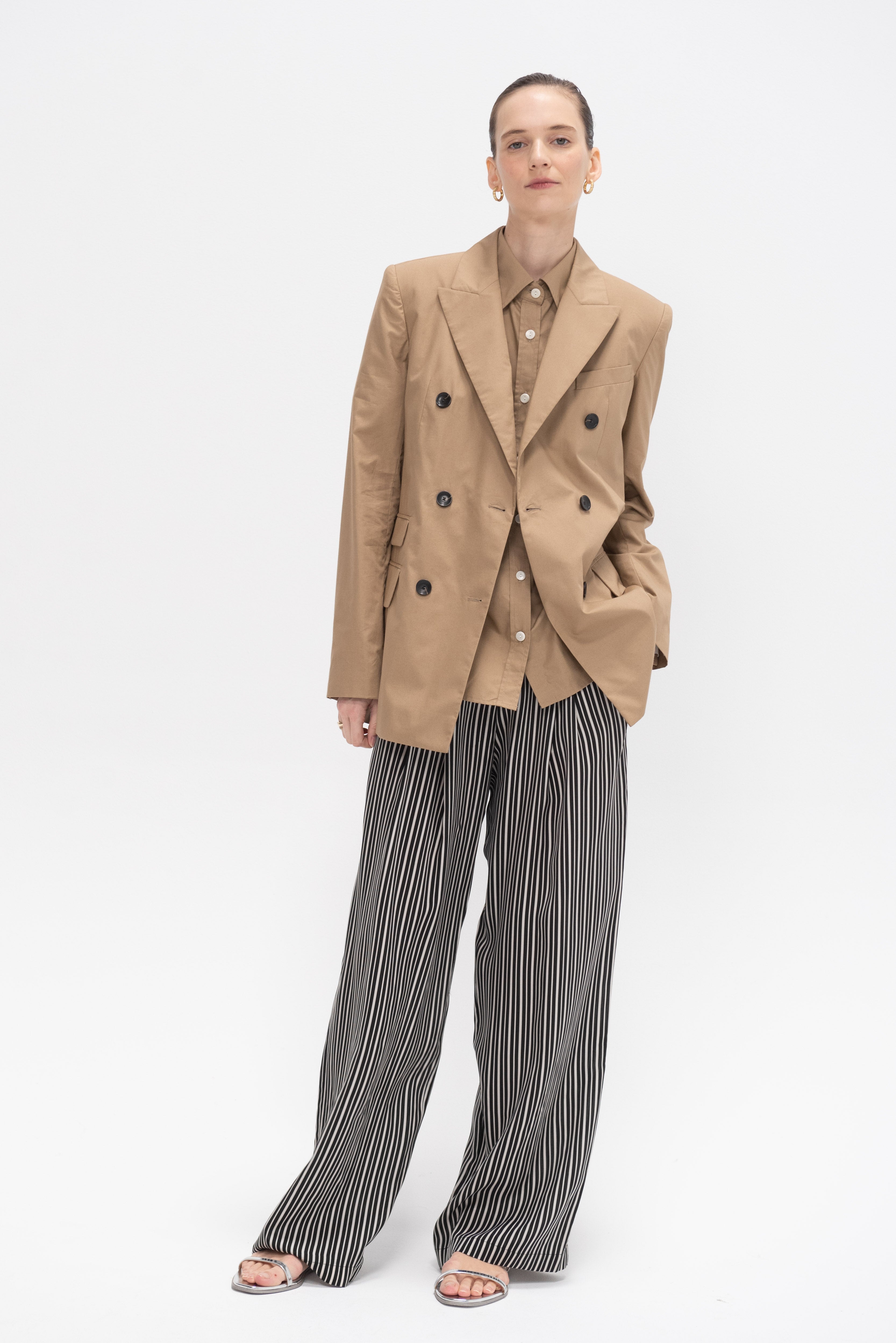 MARIA MCMANUS – Kick Pleat MARIA MCMANUS – Kick Pleat