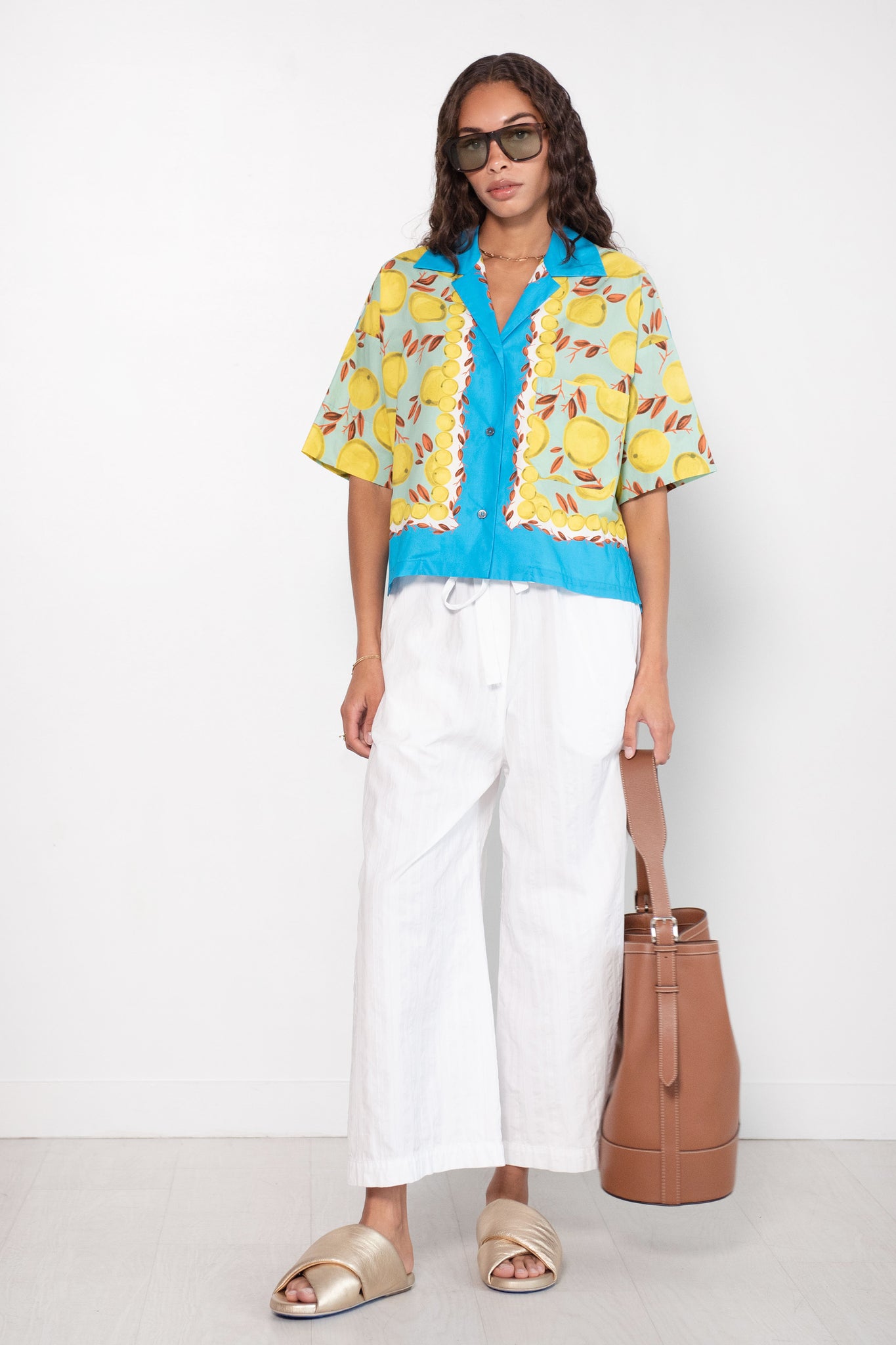 ODEEH – Kick Pleat