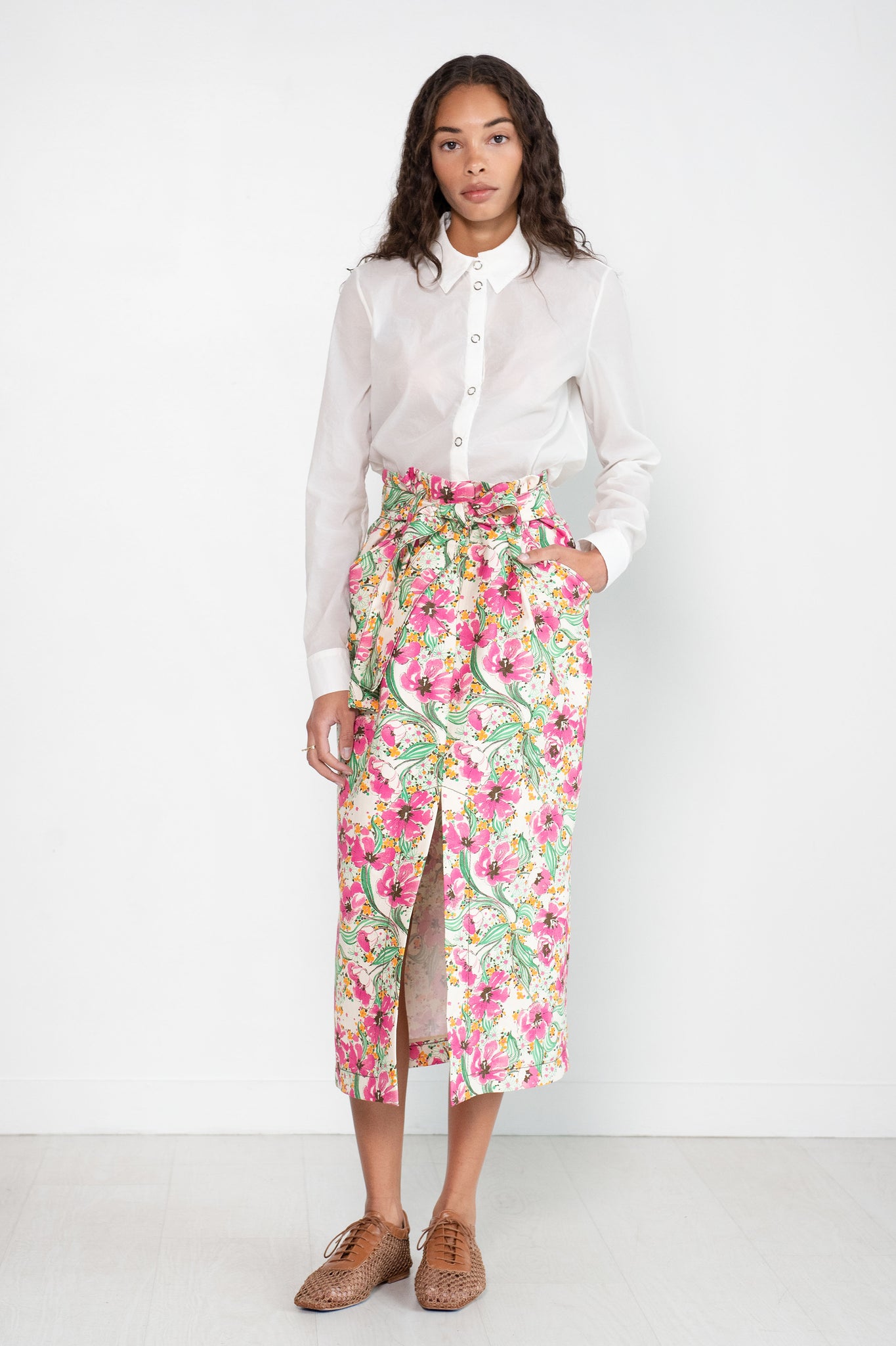 ODEEH – Kick Pleat