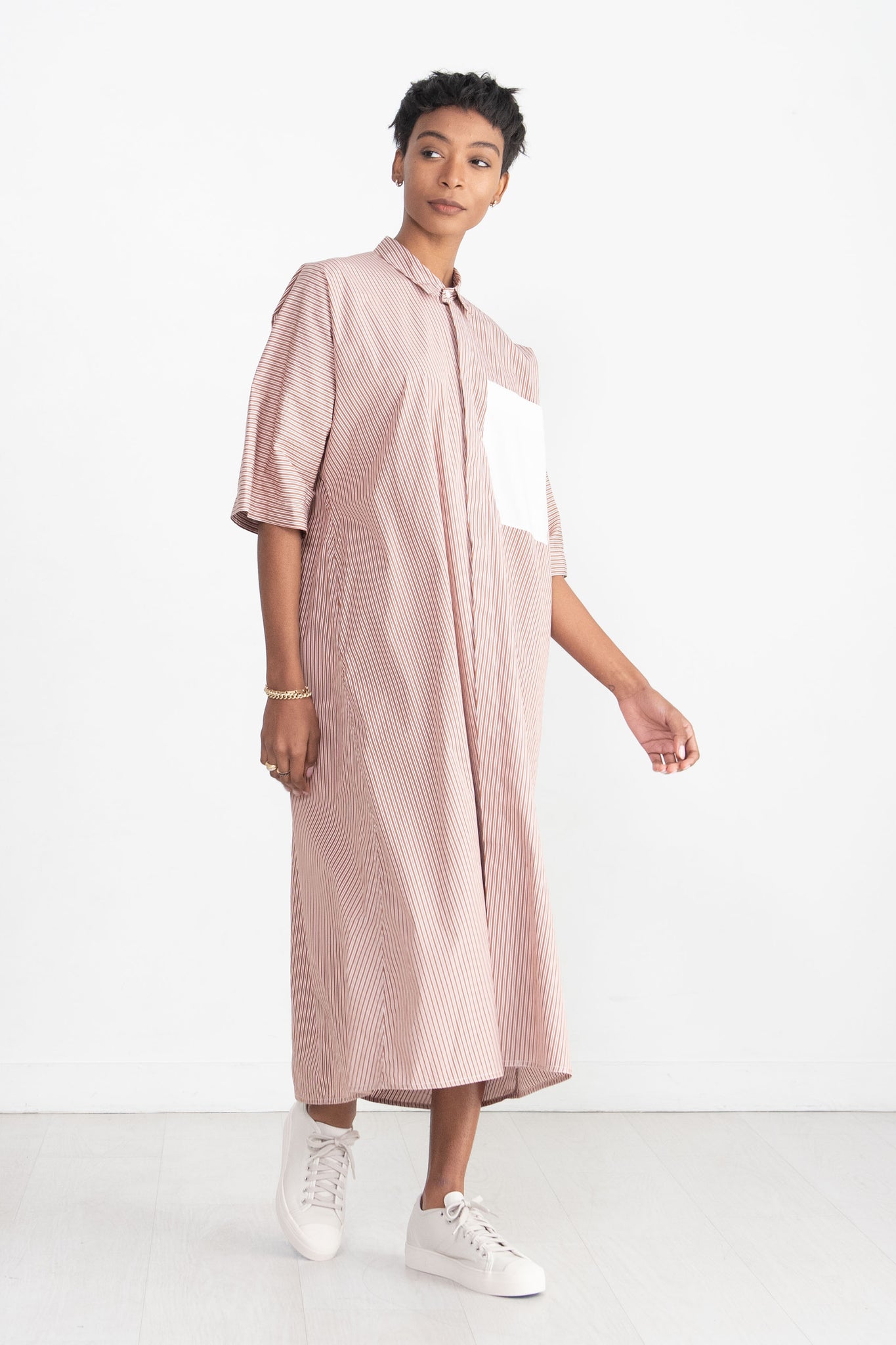 Sofie D'Hoore – Kick Pleat