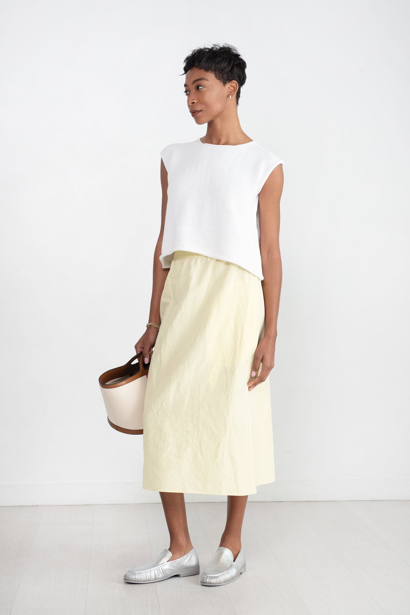 Sofie D'Hoore – Kick Pleat